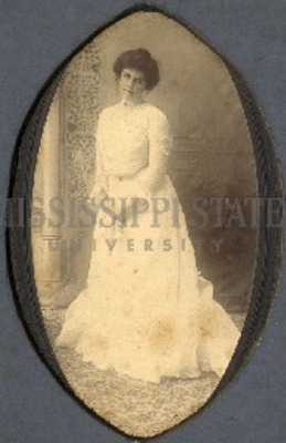 "I. D. Sessums, Annie Kate Halbert Sessums"