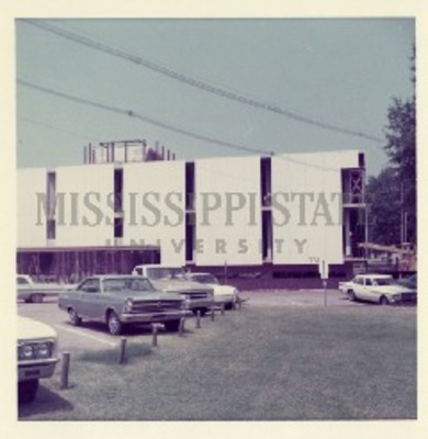 "Mitchell Memorial Library"