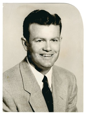 "Darrell Royal"